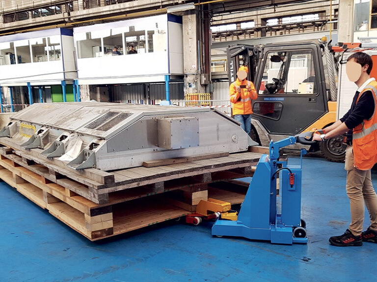 Tracteurs pousseurs électriques - IMS Manutention